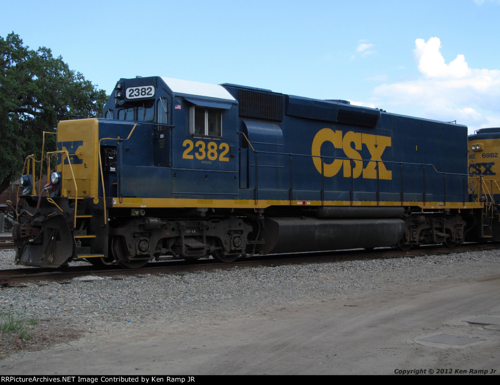 CSX 2382